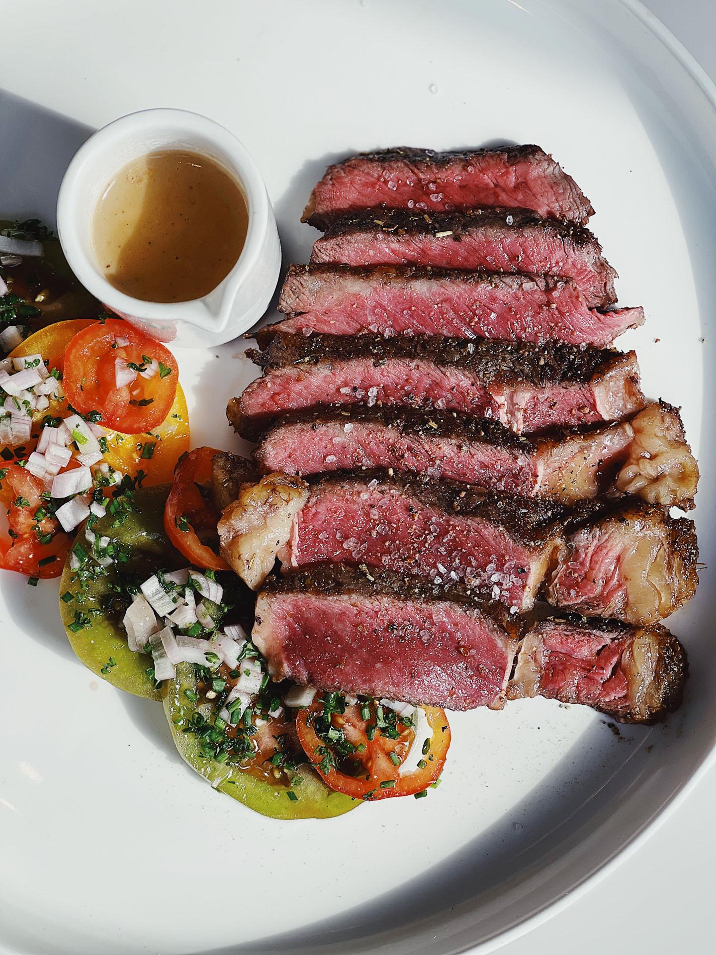 Filet Pur Holstein | La Perla - Seafood